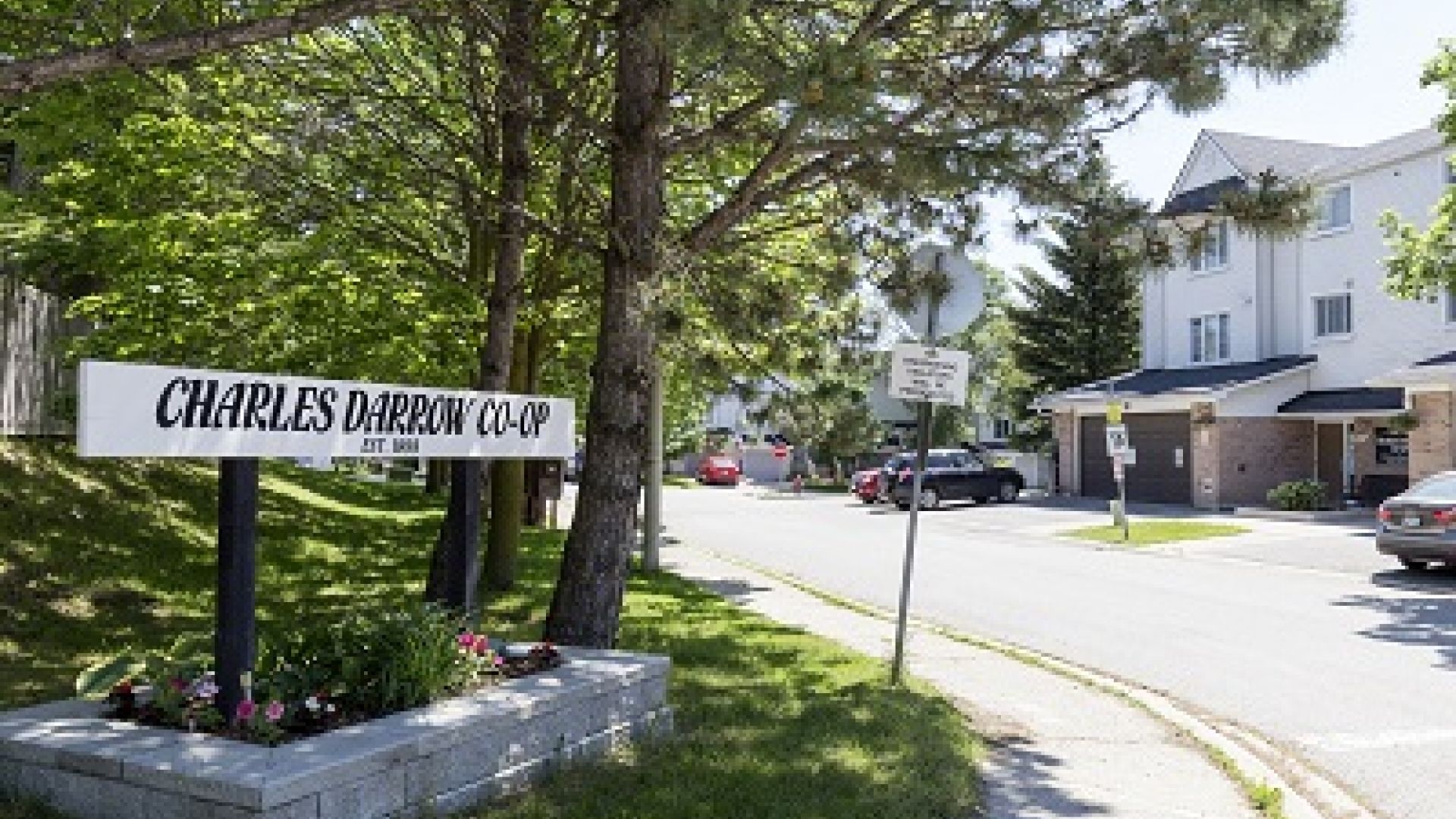 Charles Darrow Co-operative Housing | York Region